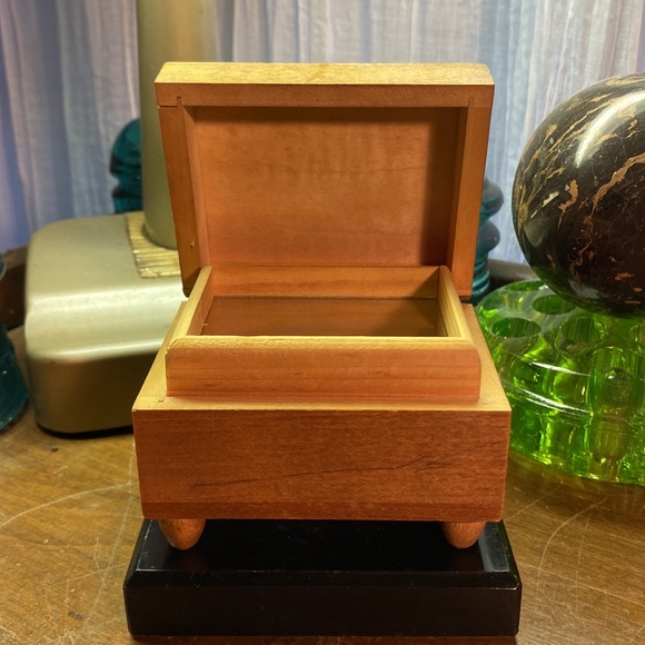 Swiss | Accents | Vintage Cuendet Swiss Musical Movement Music Box Wood ...